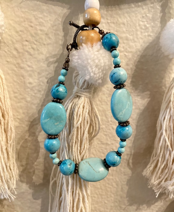 Beautiful Genuine Turquoise Handmade Bracelet - Gem