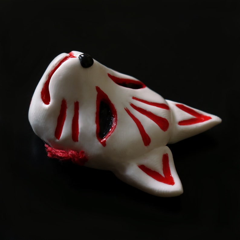 Traditional Kitsune Japanese Mask, as Magnet, Keychain, Pin and Badge ...
