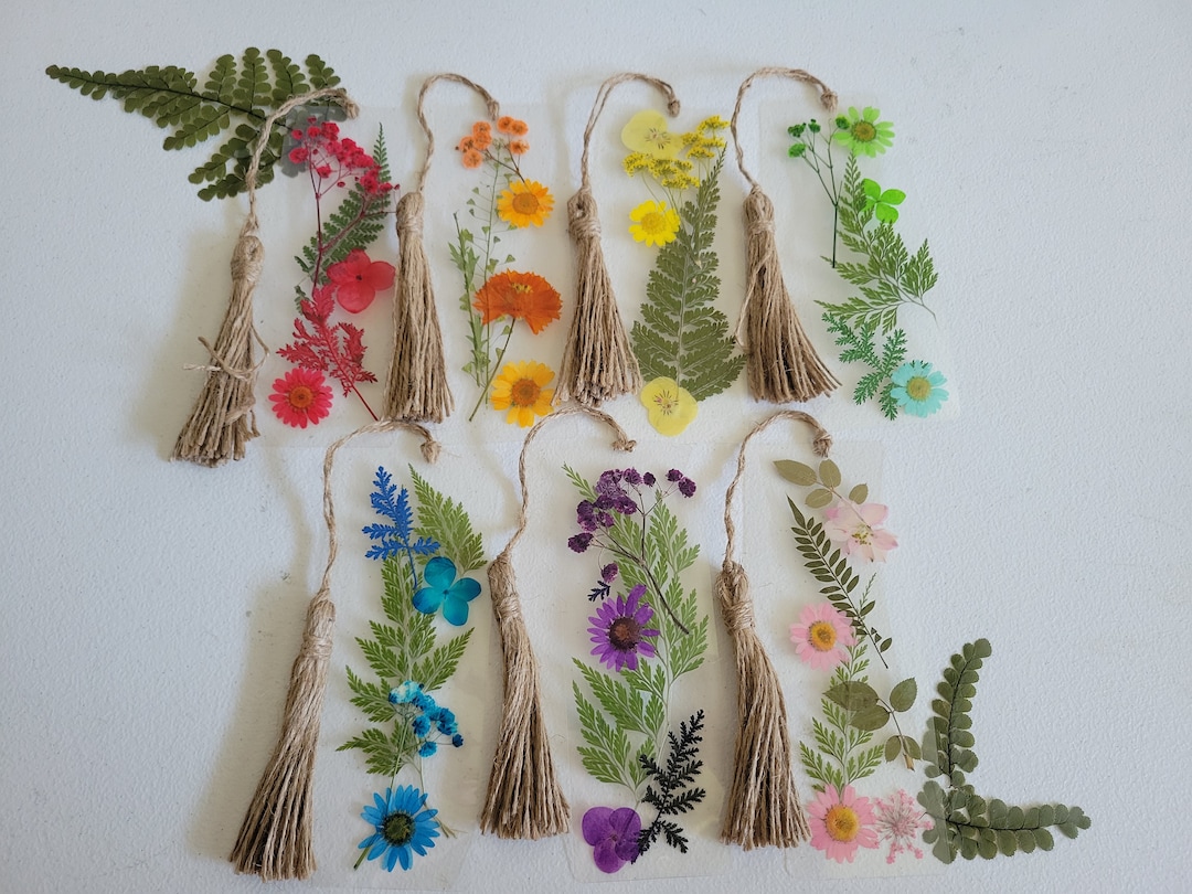 Pressed Flower Laminated Bookmark With Tassel | Real Dried Flowers ...