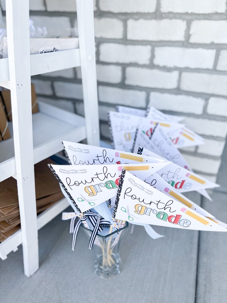 Back to School Pennant Flag Printable First Day of School - Etsy