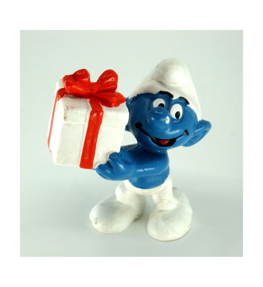 SMURF With Present / SCHTROUMPF Avec Cadeau 20086 1975 - Etsy