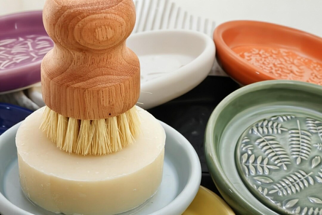 Handmade Ceramic Soap Dish Set: Optional 3