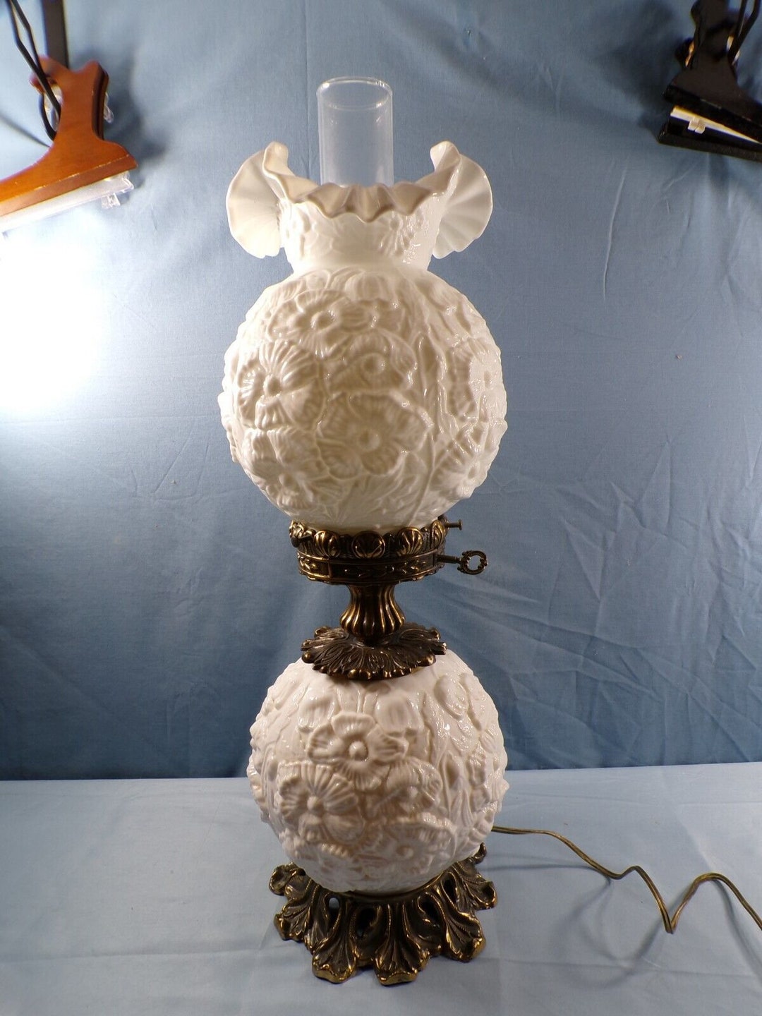 GWTW Fenton Poppy White Milk Glass Banquet Parlor Lamp Ball Shade ...