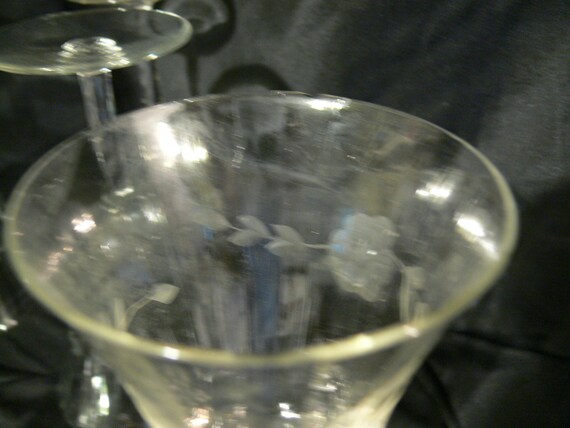 Barware Wine Glasses & Charms 6 Etched clear glass wine water goblets ...