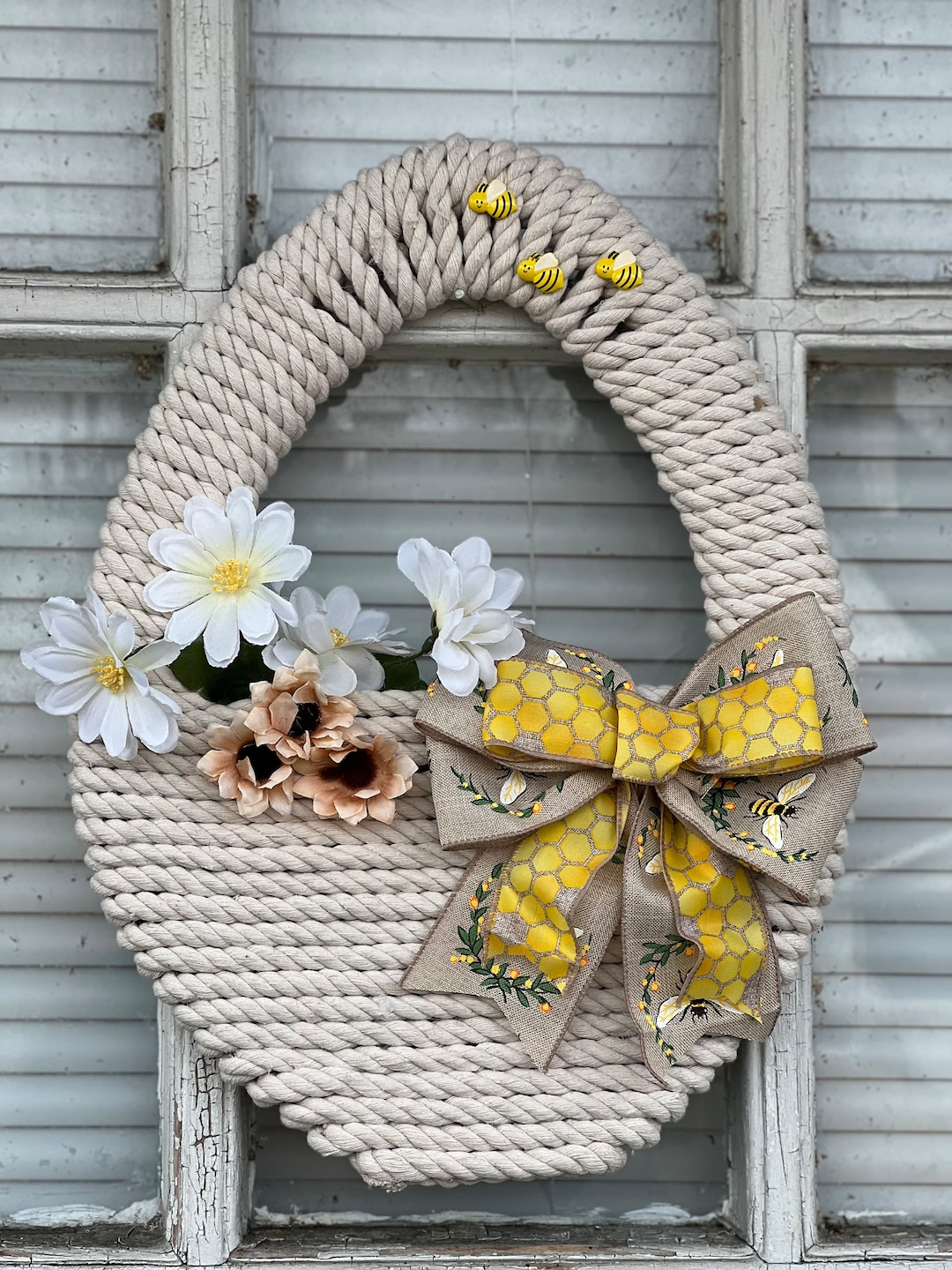 Spring Bee Basket Wreath - Etsy