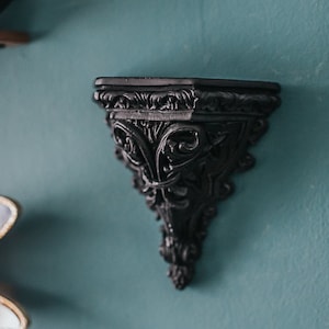 Vintage Black Victorian Corbel for Wall Decoration Shelf Candle Holder ...