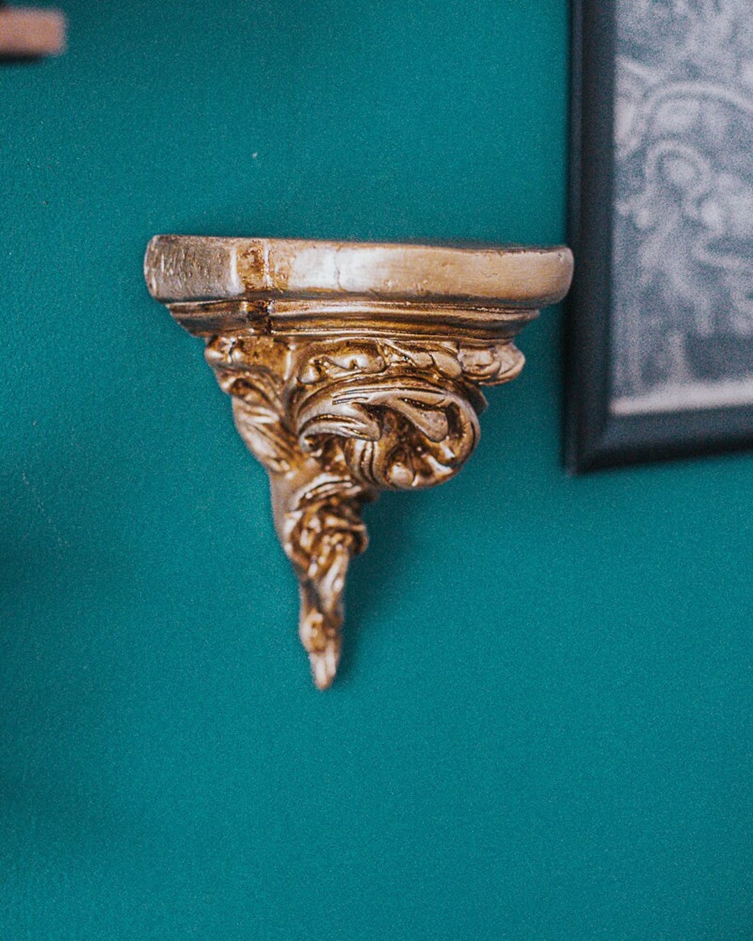 Vintage Gold Victorian Corbel for Wall Decoration Shelf Candle Holder ...