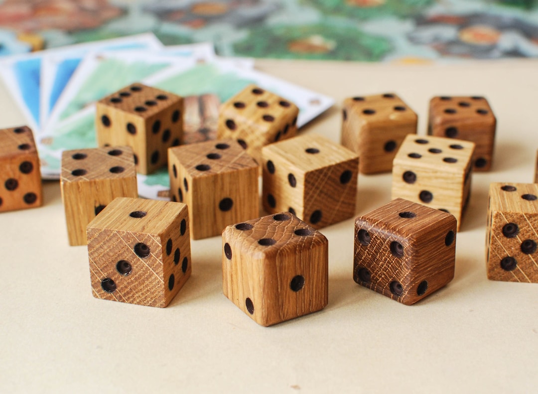 Oak Wood Dice // 20 Mm 3/4 and 16 Mm 5/8 // Handmade Unique Dice - Etsy