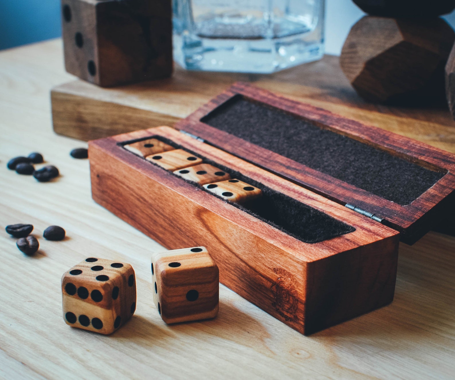Wooden Dice Box // Handmade Retro Little Box | Etsy
