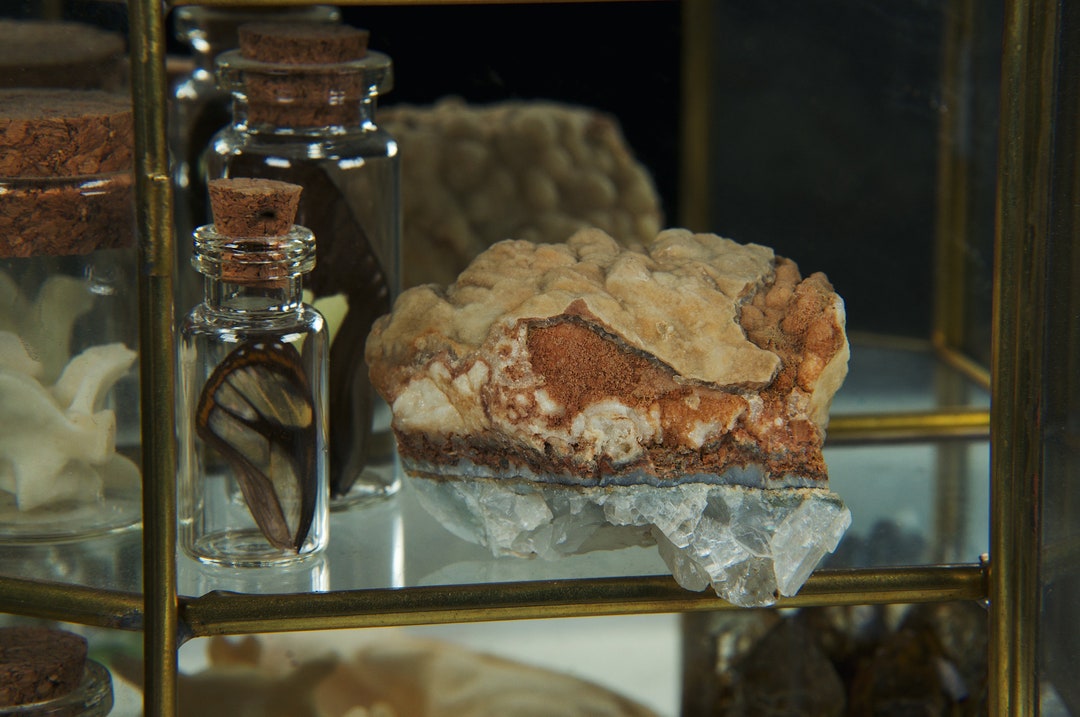 Agatized Botryoidal Crystal | White Calcite With Botryoidal Formation ...