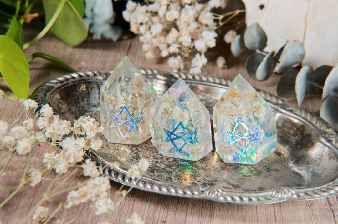 Mini Opalescent Hexagram Crystal Point Set | Resin Home Decor | Angel ...