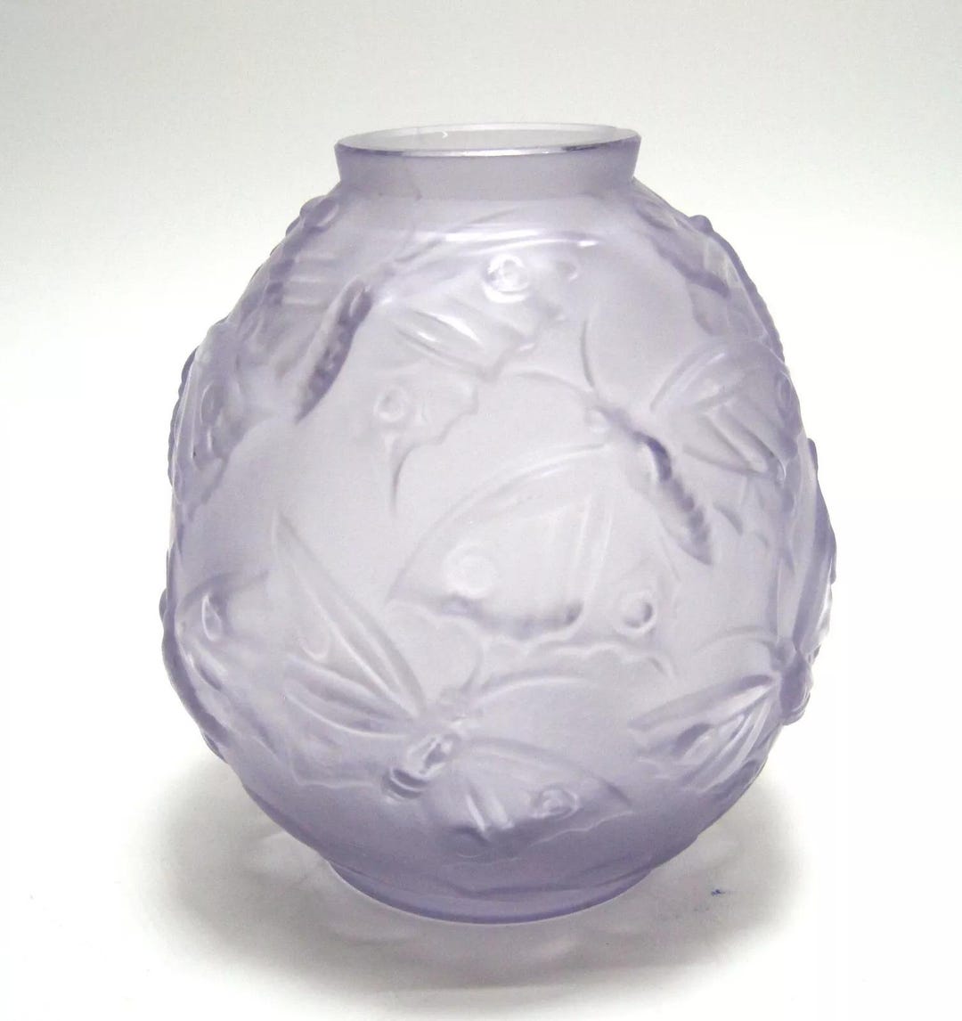 Verlys Art Glass Les Phalenes Moth Vase Art Deco Circa 1938 Opalescent ...