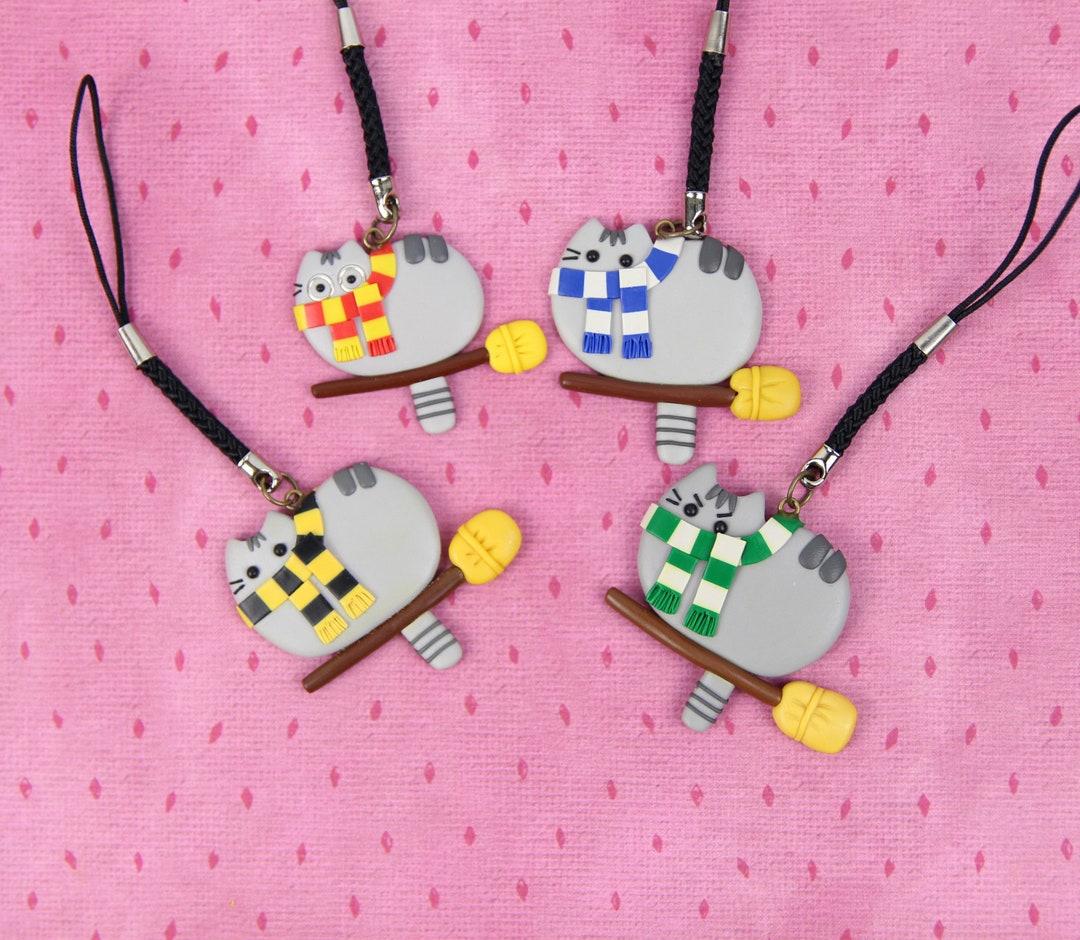 Wizard Cat Keychain, Pusheen Lover Gift, Cat on Broom Jewelry, Gift for ...