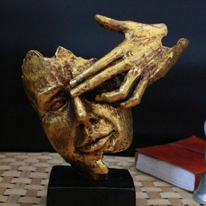 Creative Abstract Decor Statue Face & Hand Statues and Sculptures Home ...