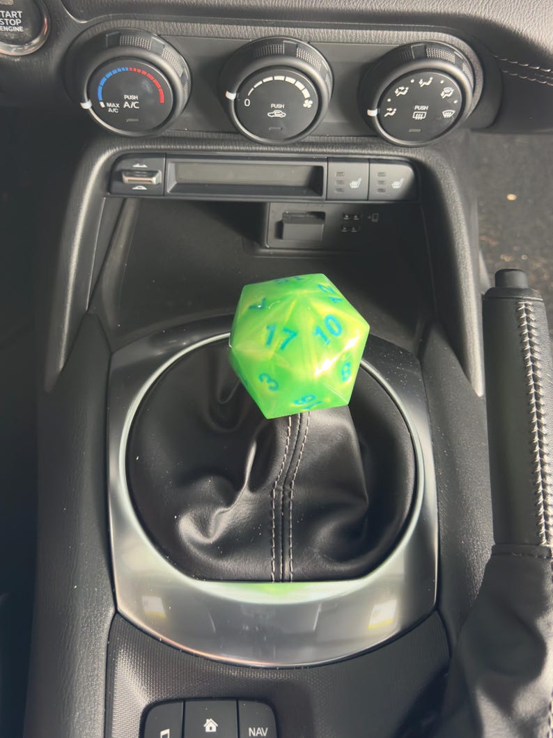 Custom Green D20 Shift Knob – Unique Dungeons & Dragons Inspired Gear ...