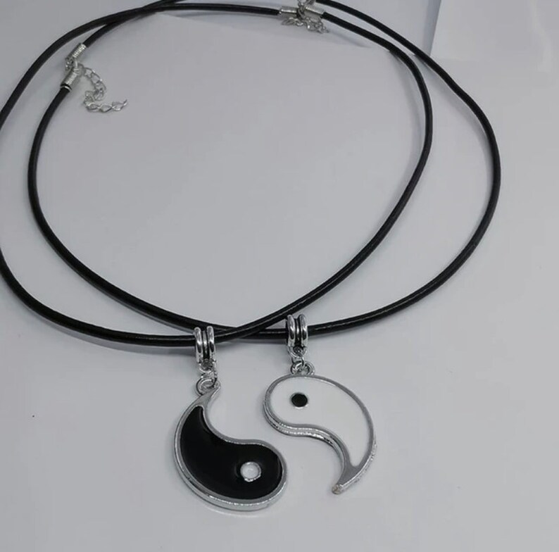 Yin Yang 2 Piece Couple BFF Friendship Pendants Choker Necklaces Black ...