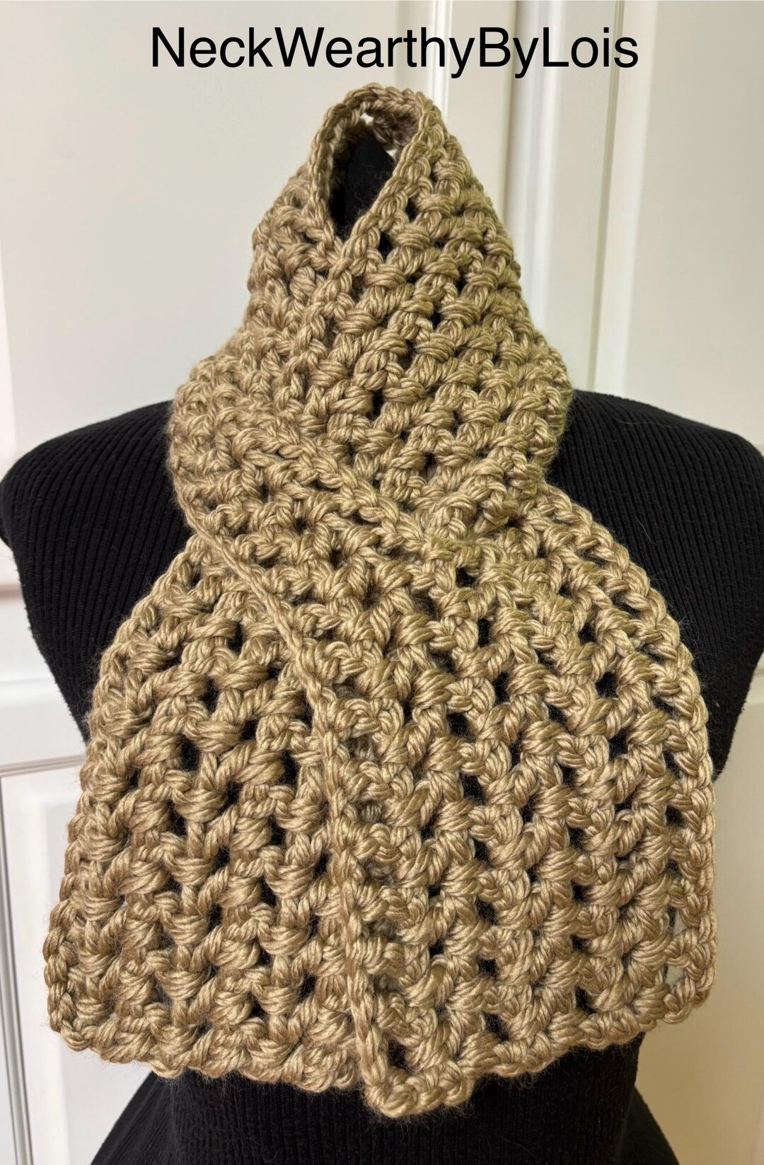 Camel Tan Bulky Scarf, Handmade Crochet Keyhole Scarf, Pull-through ...