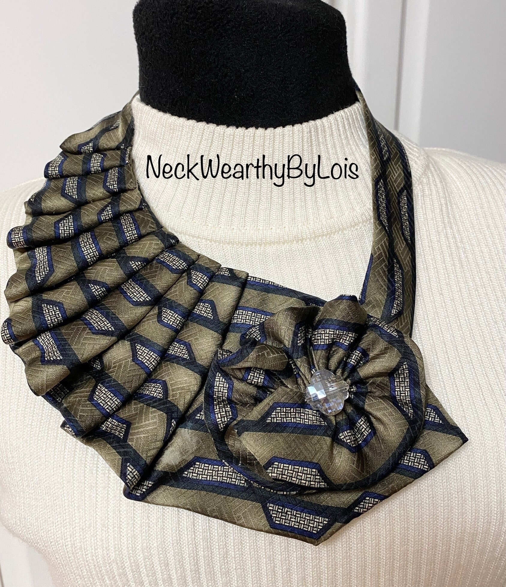 Green Silk Necktie Collar Scarf, Repurposed Necktie, Statement Necklace ...