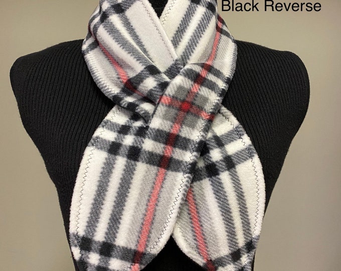 Reversible Fleece Scarf, Short Pull-through, Keyhole Scarf, White Plaid ...