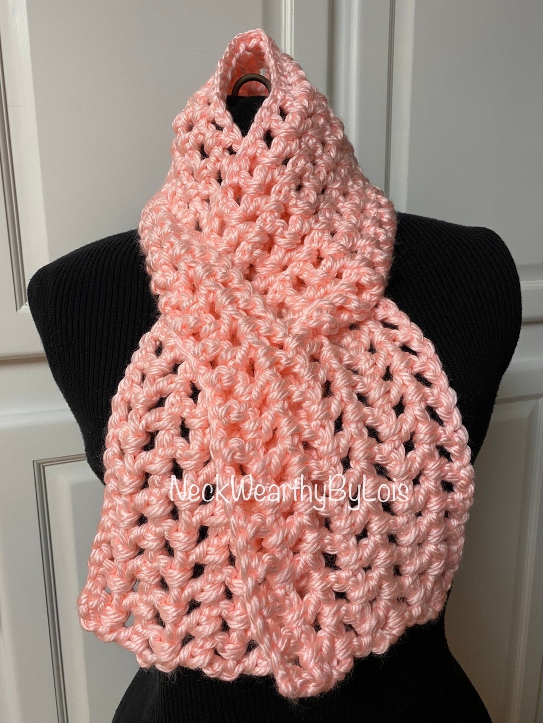 Pink Bulky Scarf, Handmade Crochet Keyhole Scarf, Pull-through Short ...