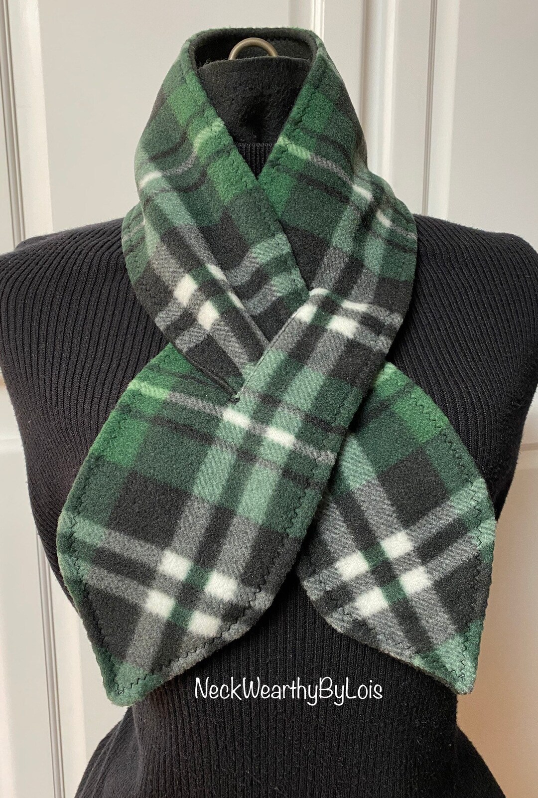 Green Fleece Scarf, Reversible With Black Solid, Warm Pull-through ...