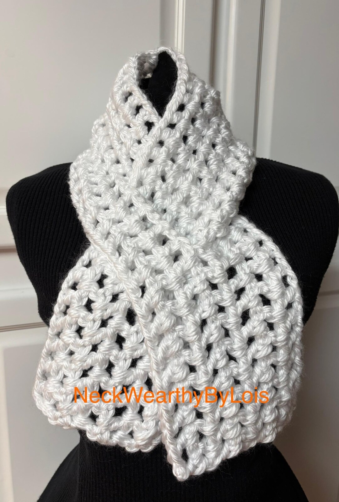 Snow White Scarf, Handmade Bulky Crochet Keyhole Scarf, Pull-through ...
