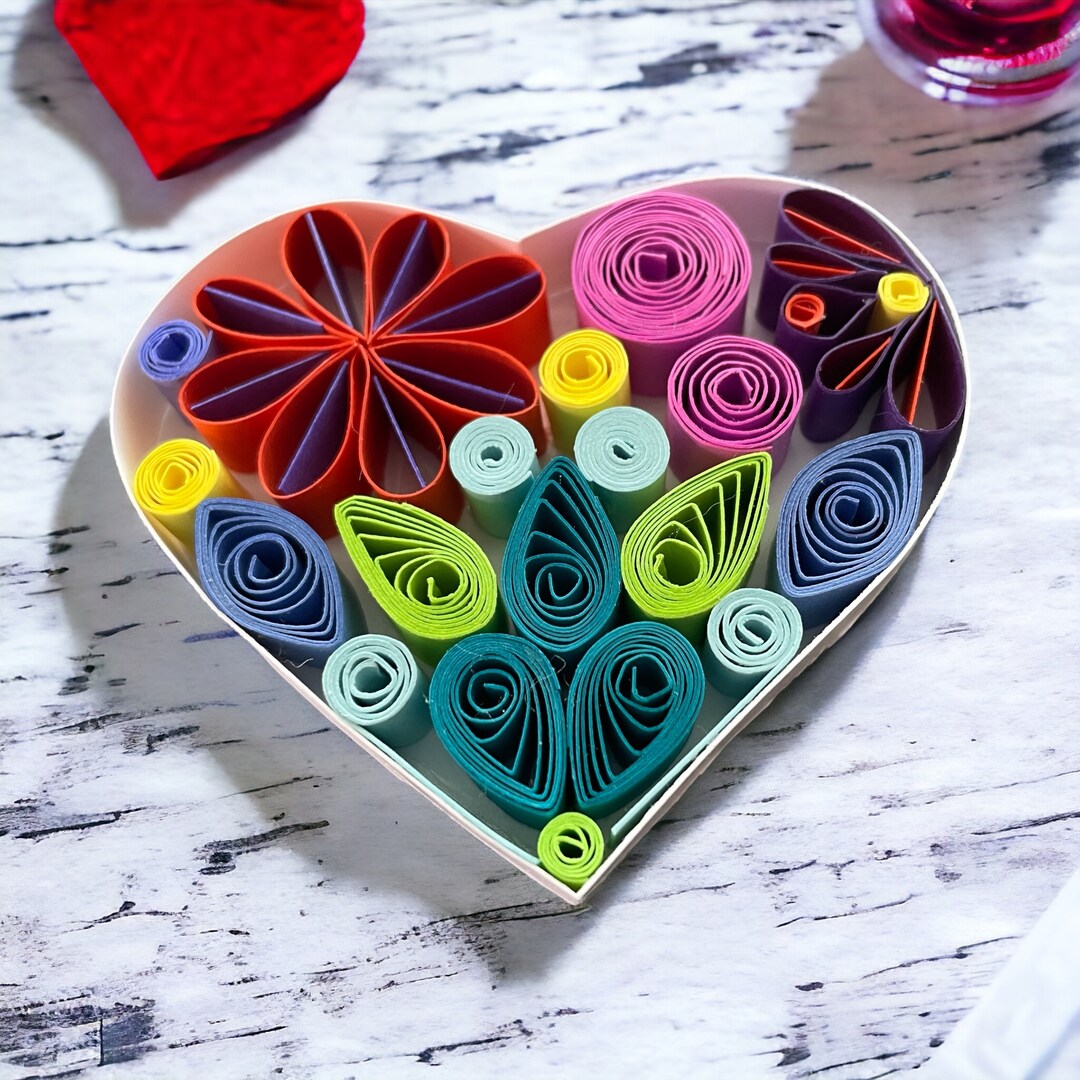 Quilled Paper Heart Magnet: Handmade Sentimental Keepsake - Etsy