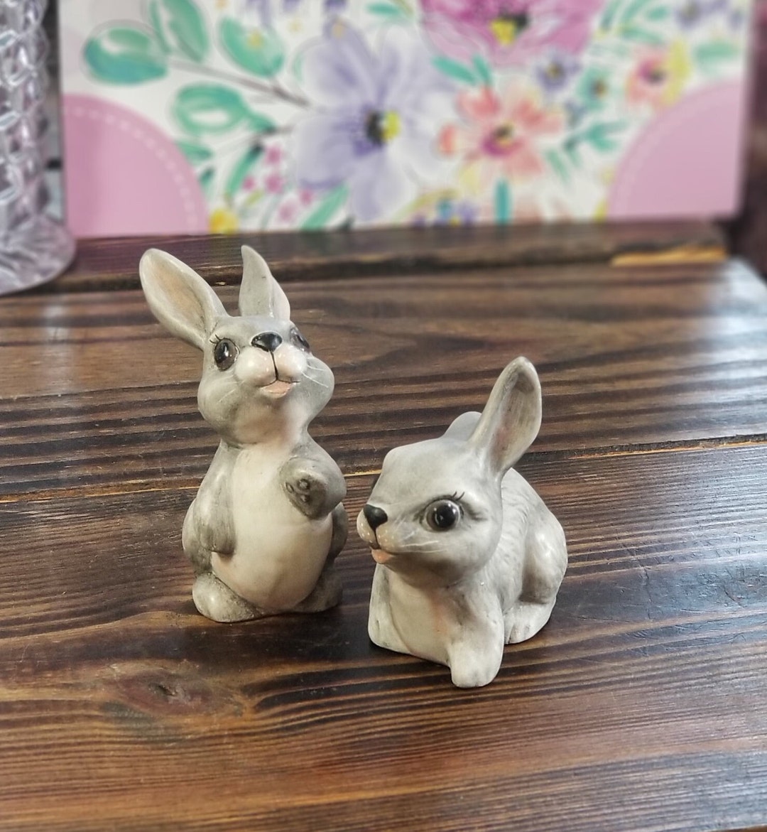 Set of Two Vintage Bunnies Hand Painted Ceramic Easter Bunny - Etsy