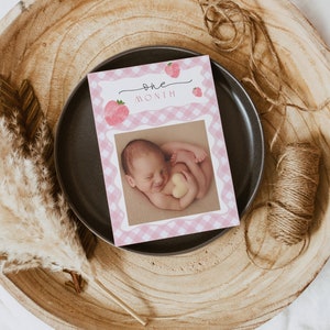 EDITABLE Berry Monthly Photo Banner, Strawberry Monthly Photos Tags ...
