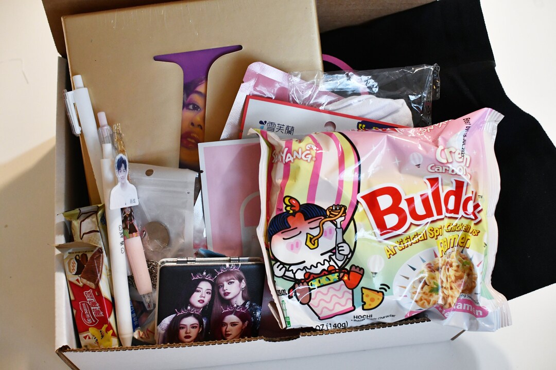 Hello BLACKPINK Box: Tote Bag, Albums, Snacks, Music, Kpop Comeback for ...