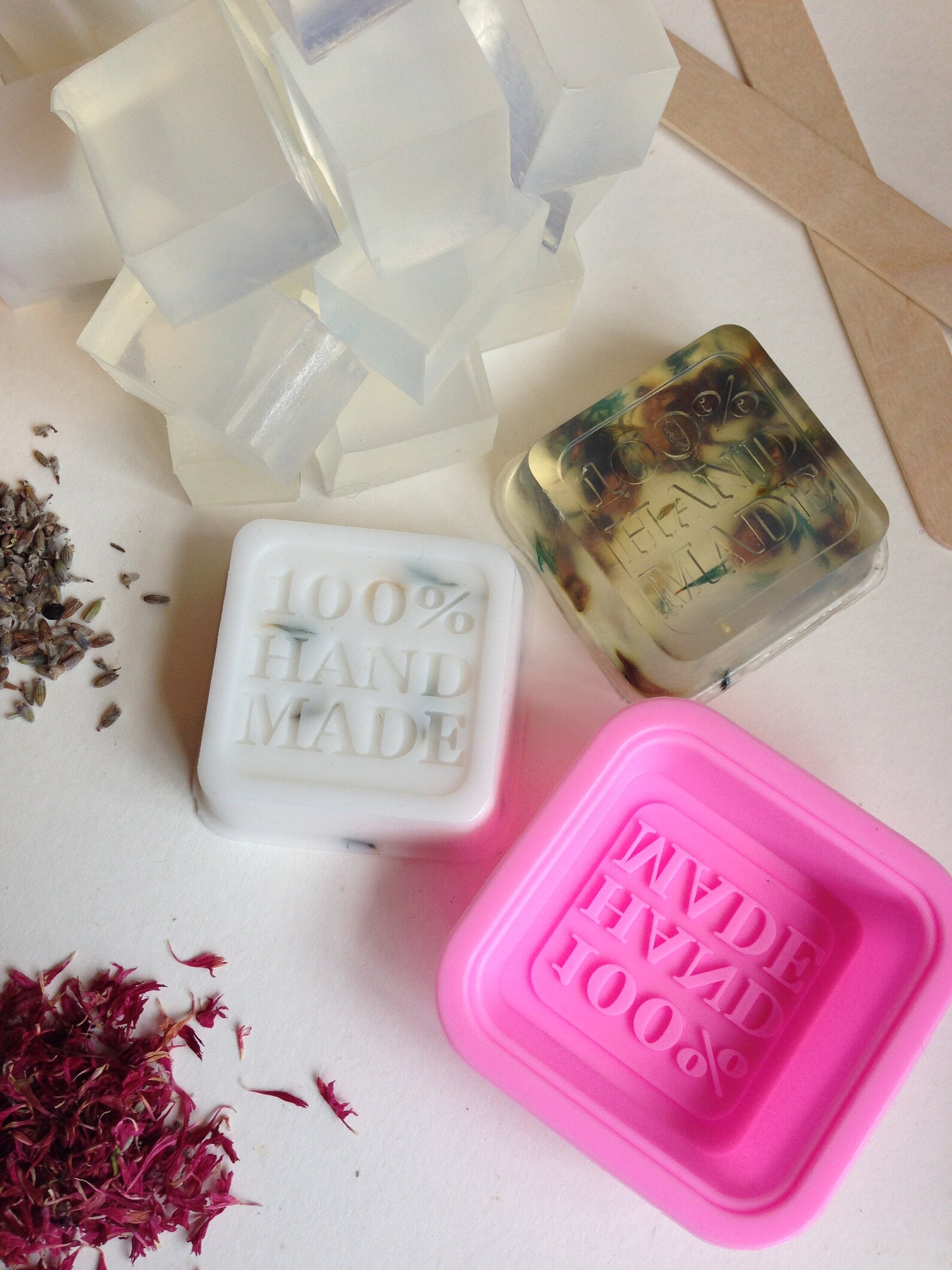 Crystal Clear SLS Free Melt & Pour Soap Making Base-excellent Clarity ...