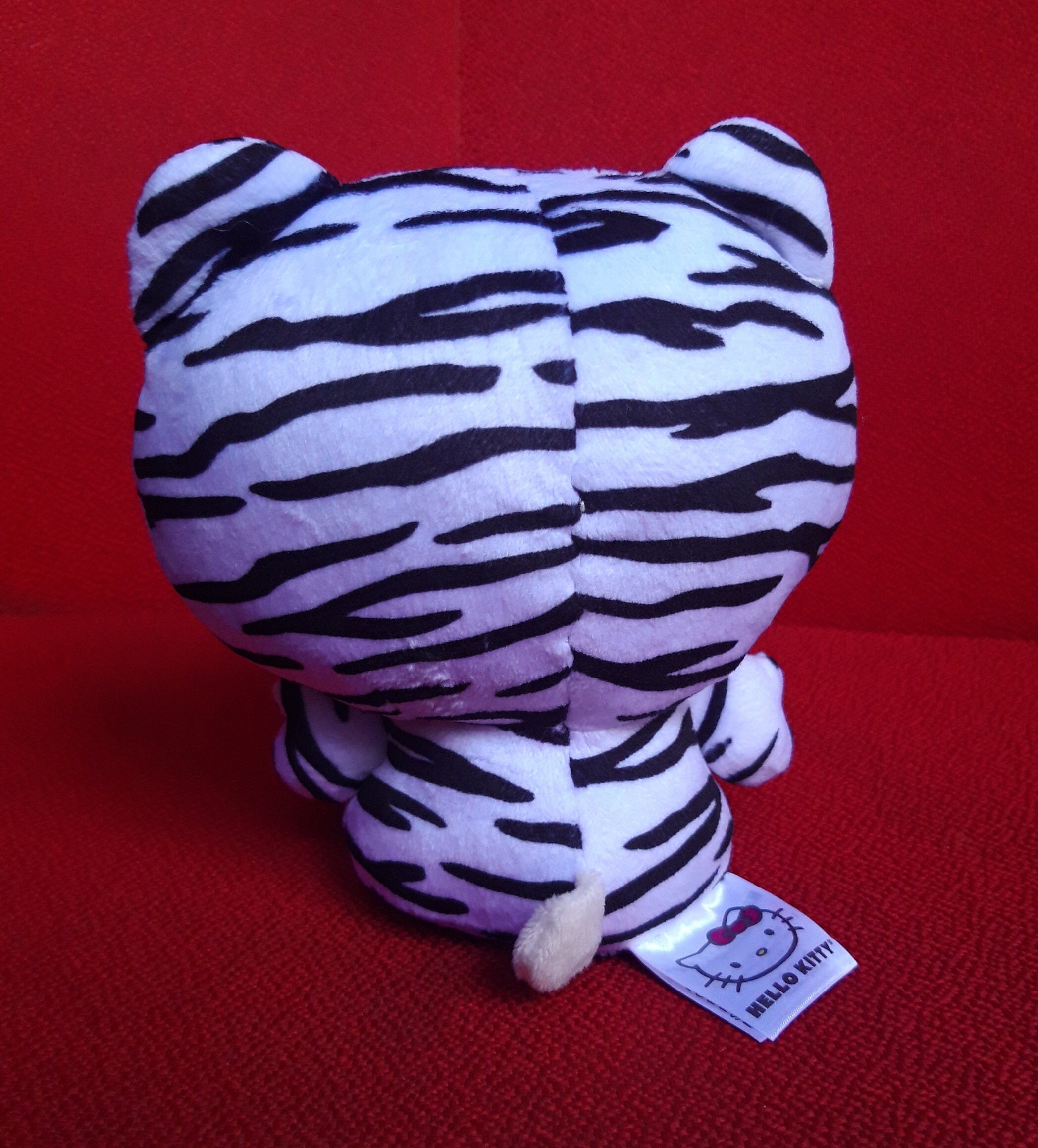 Hello Kitty Purple Zebra Cake