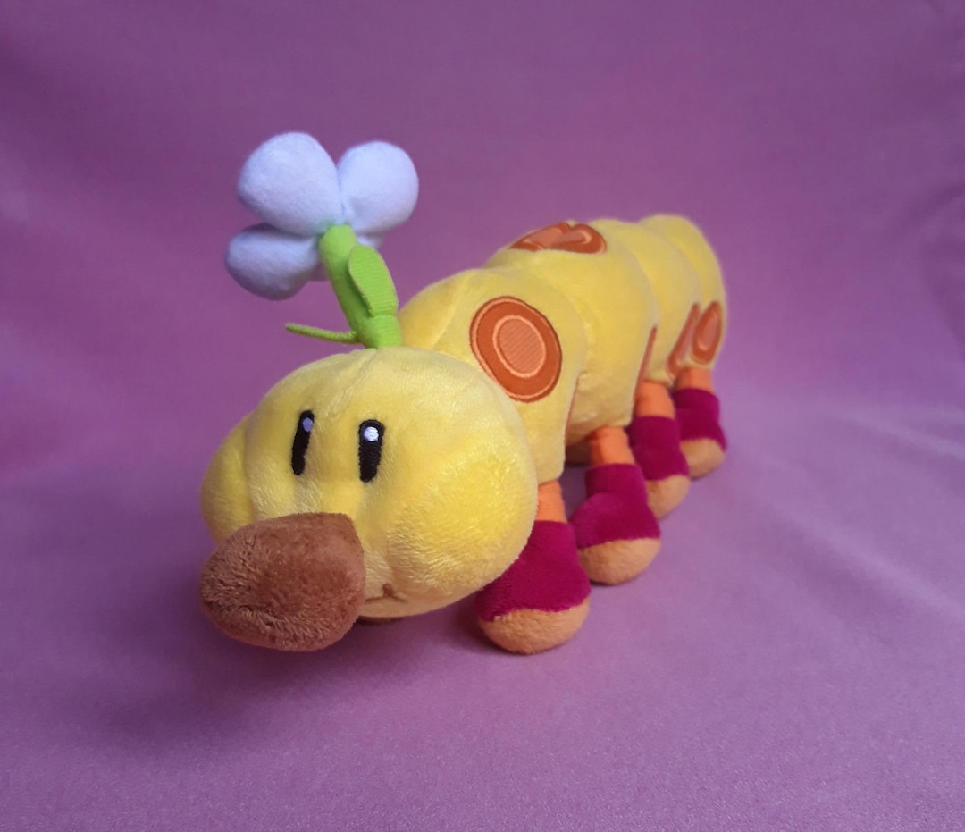 Wigglers Super Mario Yellow Caterpillar Sanei Nintendo Plush Stuffed ...