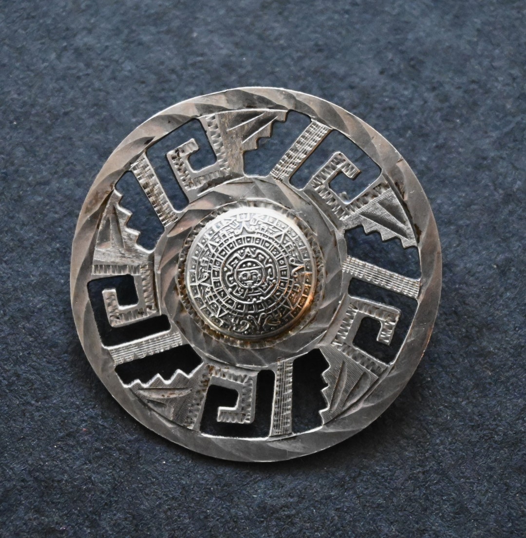 Vintage Sterling Silver Mayan Calendar or Sundial Cutout Pendant ...