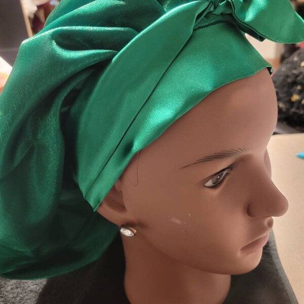 Green Bonnet - Etsy