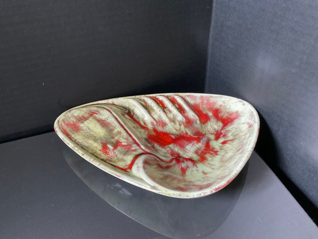 Vintage MCM 1970’s Atomic Ceramic Pottery Green and Red Glazed Ash Tray ...