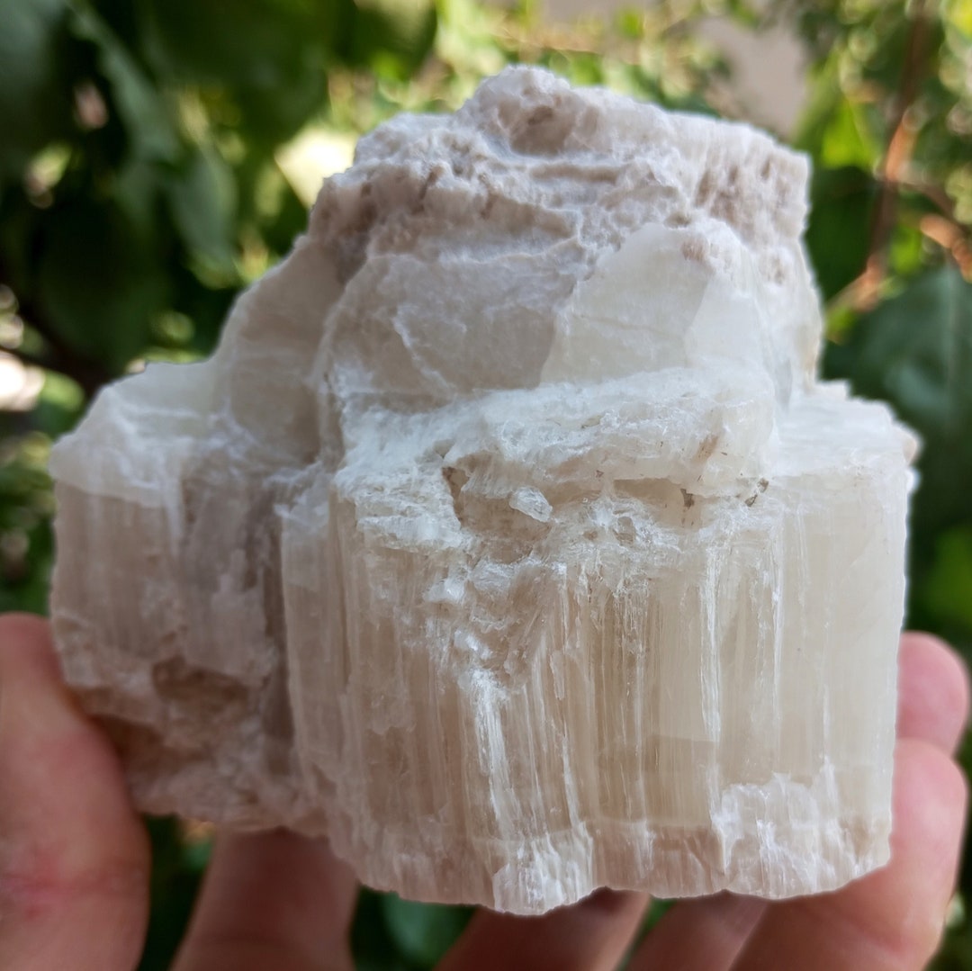 Fibrous Crystalline Ulexite TV Rock Uv Reactive Mineral Specimen - Etsy