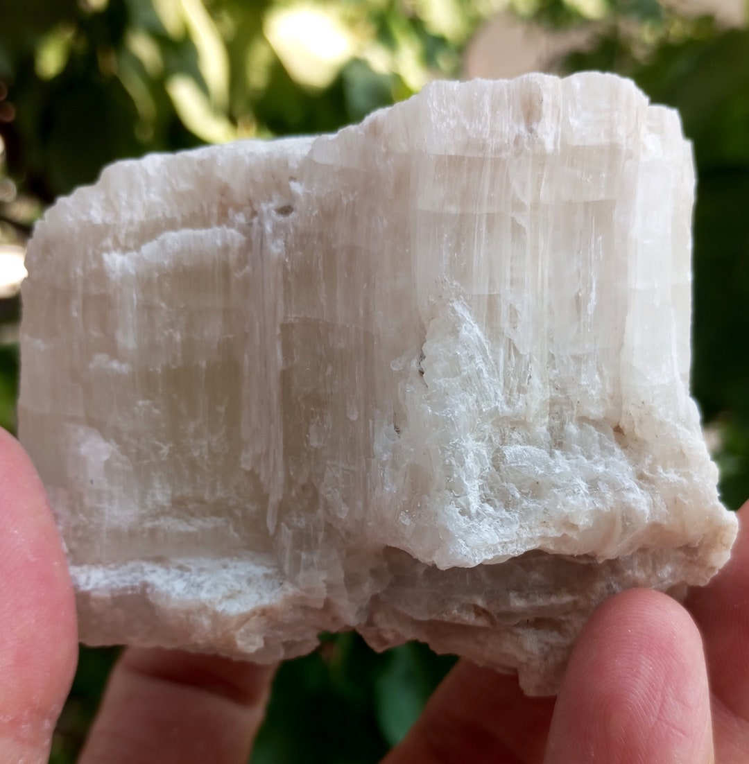 Fibrous Crystalline Ulexite TV Rock Uv Reactive Mineral Specimen - Etsy