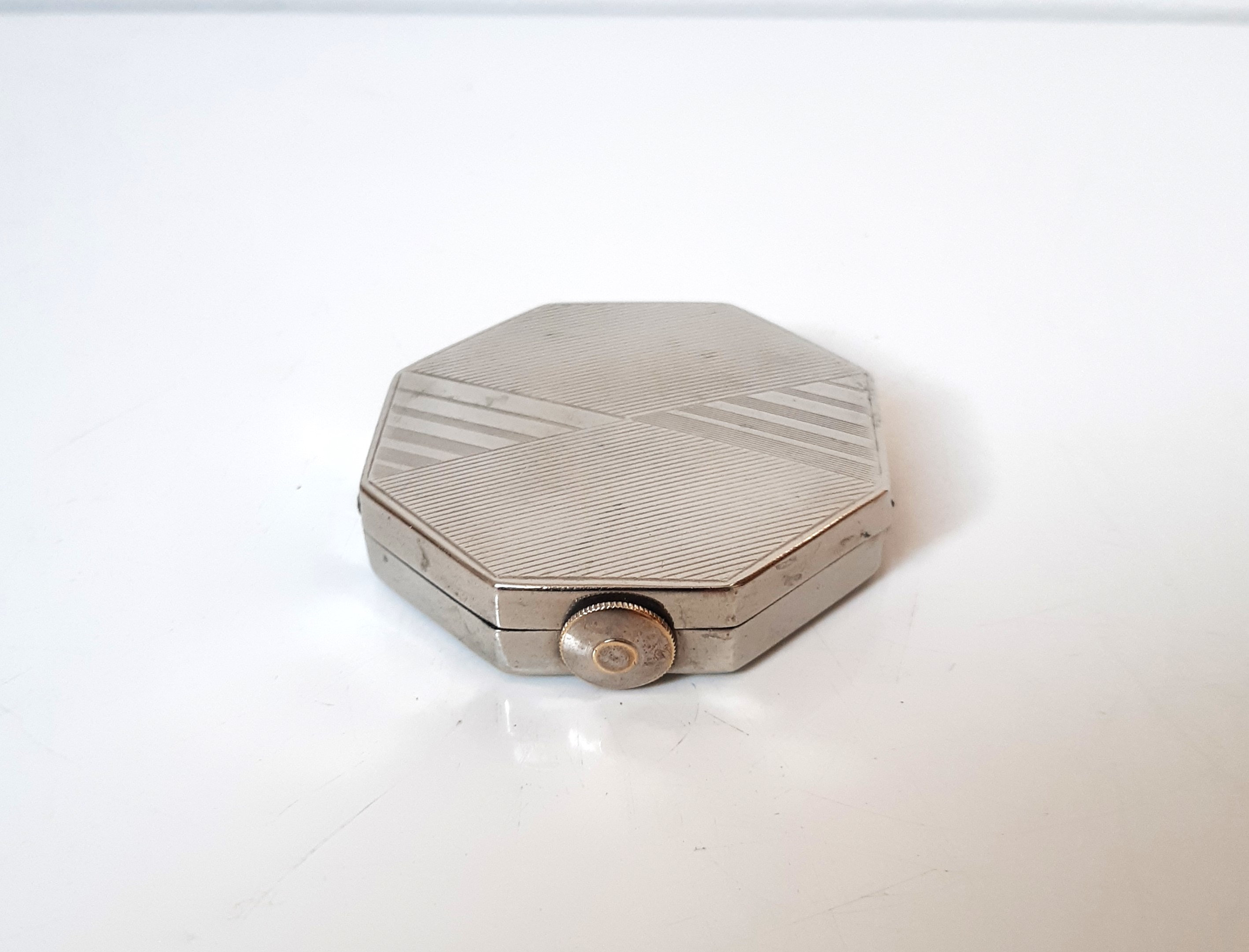Compact Powder Rare Brevete Art Deco Rotating Mechanism - Etsy UK