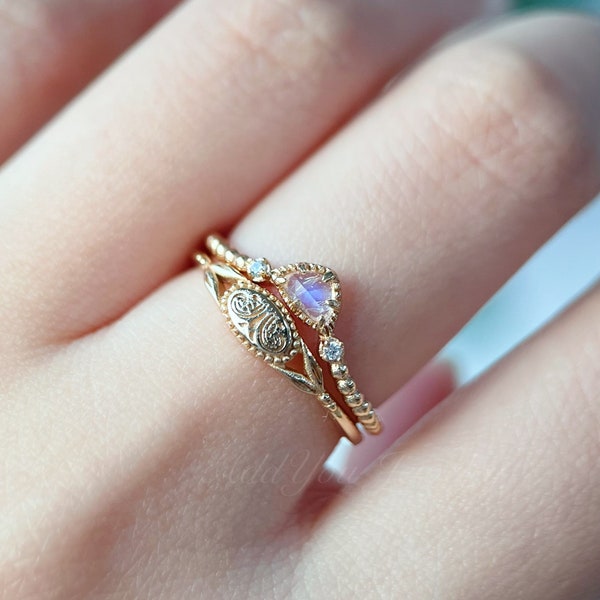 Moonstone Ring Set - Etsy