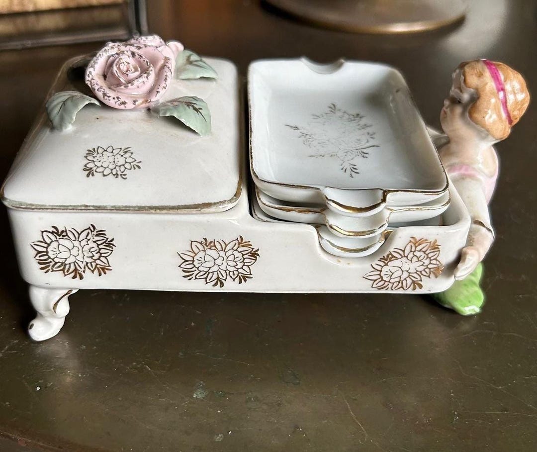 Vintage Porcelain Figurine Cigarette Holder & Ashtrays - Etsy
