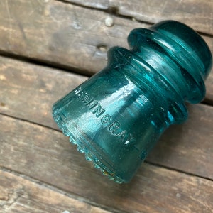 Vintage Hemingray 16 Turquoise Glass Insulator - Etsy