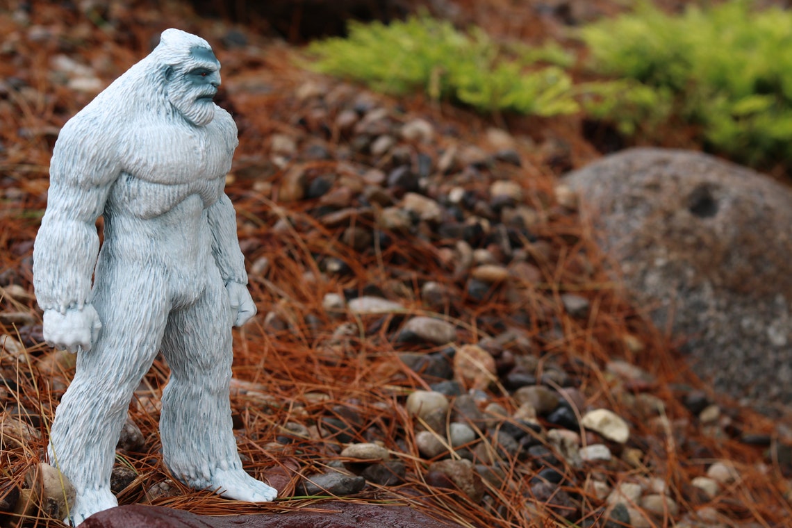 EPIC YETI Statue Sasquatch Bigfoot Figure Yeti Figurine | Etsy
