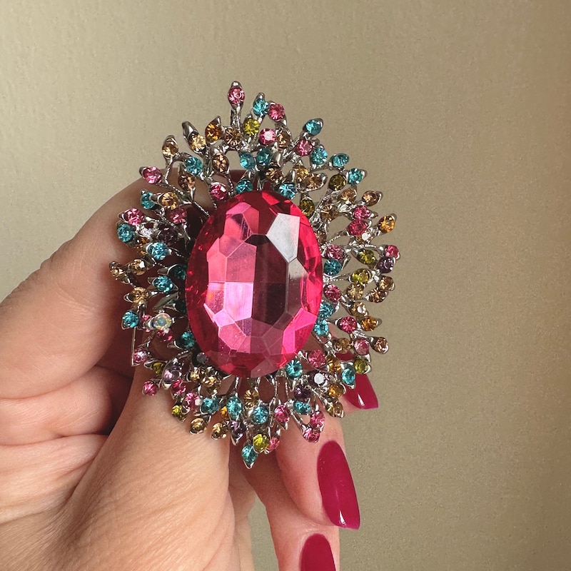Pink Vintage Broach - Etsy