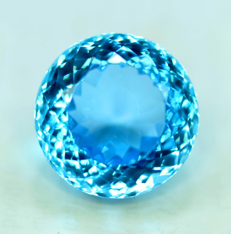 Topacio azul piedra preciosa de topacio eléctrico-29.95 cts- 17 * 17 ... Topacio azul piedra preciosa de topacio eléctrico-29.95 cts- 17 * 17 ...