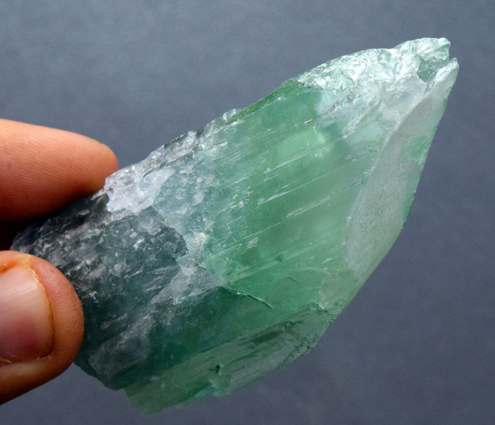Natural Kunzite Crystal Natural Green Kunzite Crystal From - Etsy Denmark