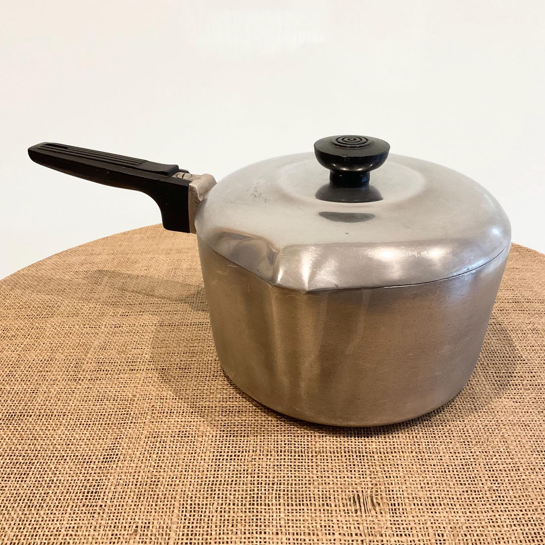 Wagner Ware, Magnalite 3 Qt. Sauce Pan #4683-P, With Lid - Etsy