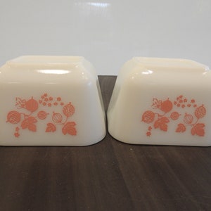 Pyrex Gooseberry Refrigerator Set, Pink on White, Complete Set, 1961 ...