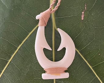 Maori Hei Matau New Zealand Fish Hook Buffalo Bone Necklace Choker With ...