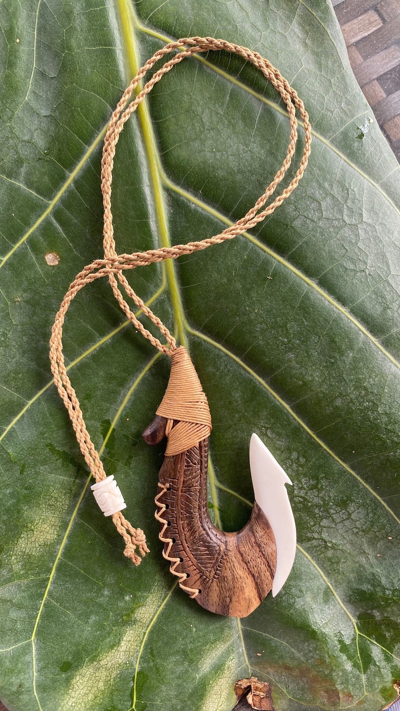Tribal Carving Wood & White Buffalo Bone Fish Hook Maori - Etsy